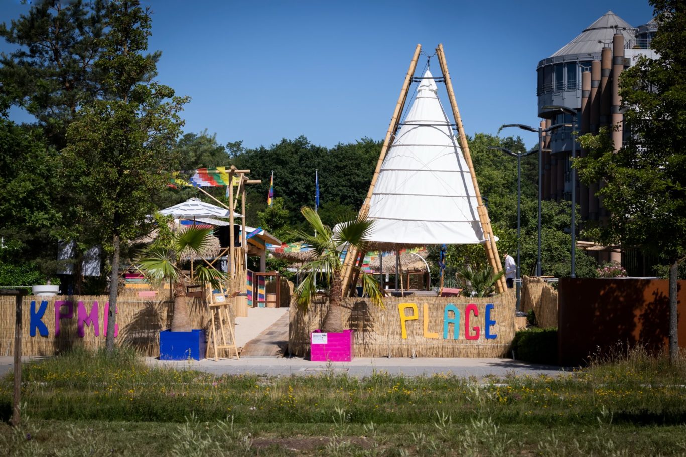 L’événement KPMG Plage a signé son grand retour avec Takaneo – adada