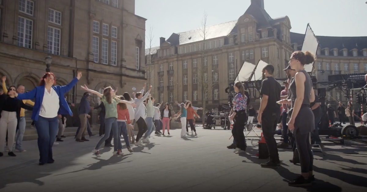 The Bridge Side of Life: Spuerkeess joue la carte teasing avant de ...
